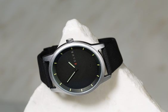 Stark: Günstige Hybrid-Smartwatch für jedermann bei Kickstarter